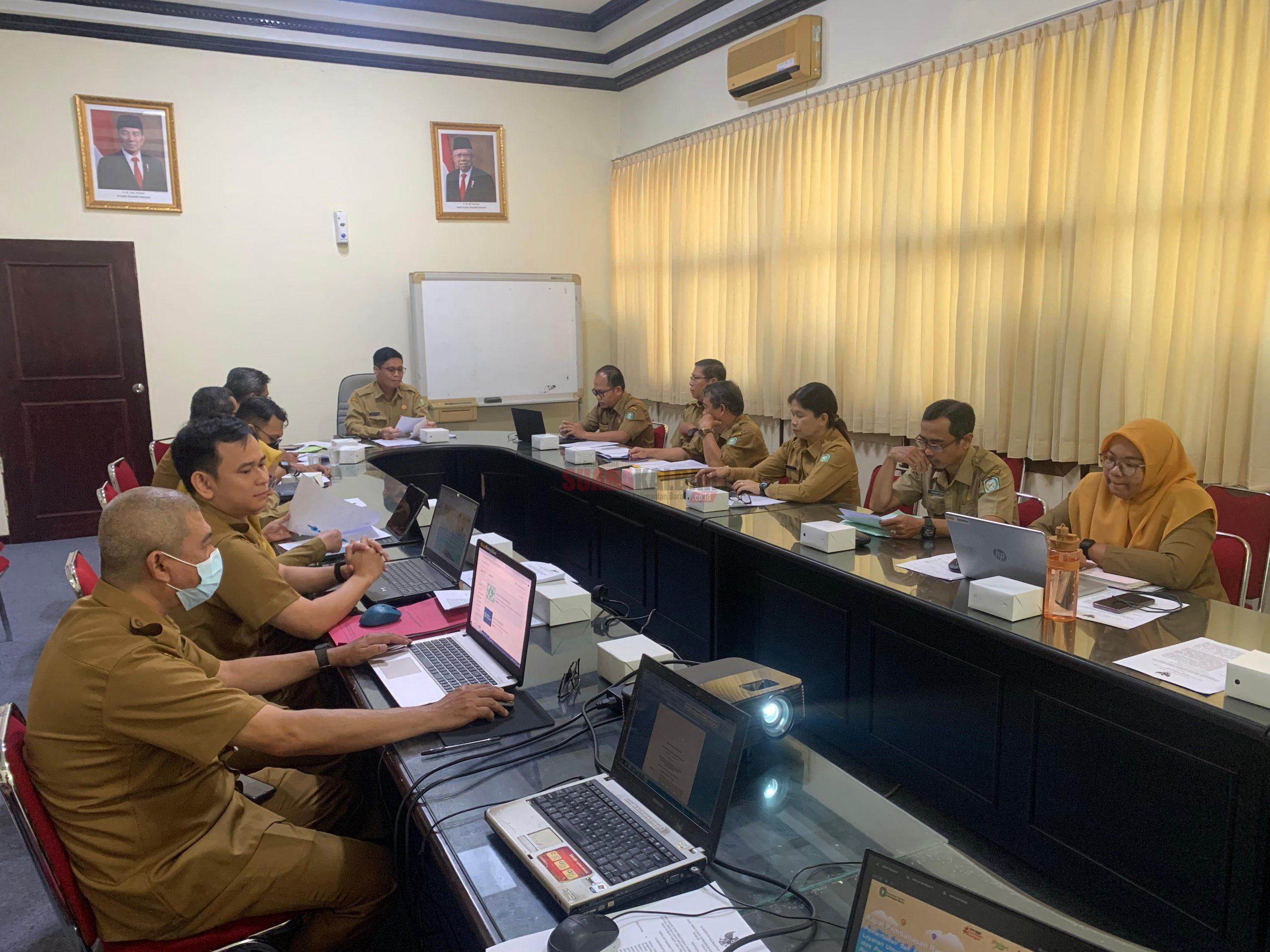 Rapat Pembahasan Perubahan Pergub Kalbar Tentang Jasa Pelayanan pada BLUD RSUD Soedarso dan BLUD ...