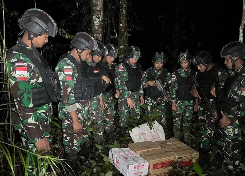 Satgas Pamtas RI-Malaysia Gagalkan Penyelundupan Minuman Keras di Sintang – SUARAKALBAR.CO.ID