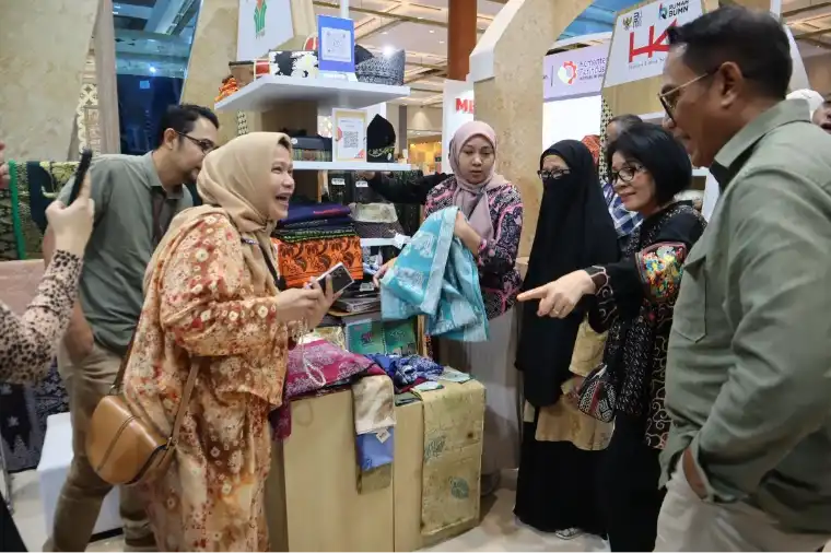 Kementerian BUMN Dorong Pemajuan UMKM Lewat INACRAFT 2025 – SUARAKALBAR.CO.ID