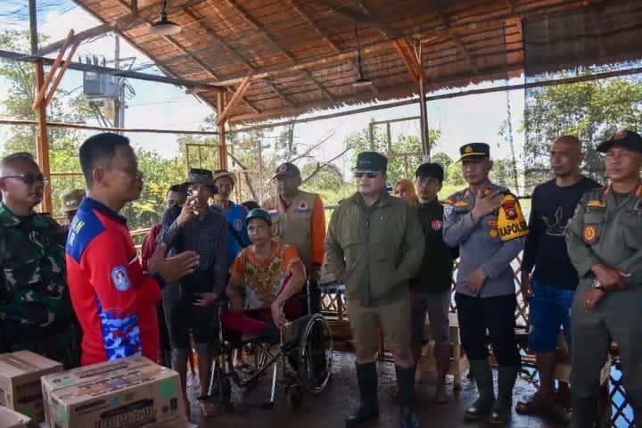 Pemkab Kubu Raya Salurkan Bantuan Warga Terdampak Banjir – SUARAKALBAR.CO.ID